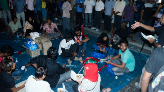 10,000 protest in Malé, call for President Yameen’s resignation ...