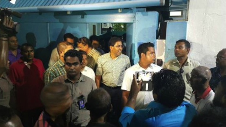 Court issues arrest warrant for Gasim – Minivan News – Archive